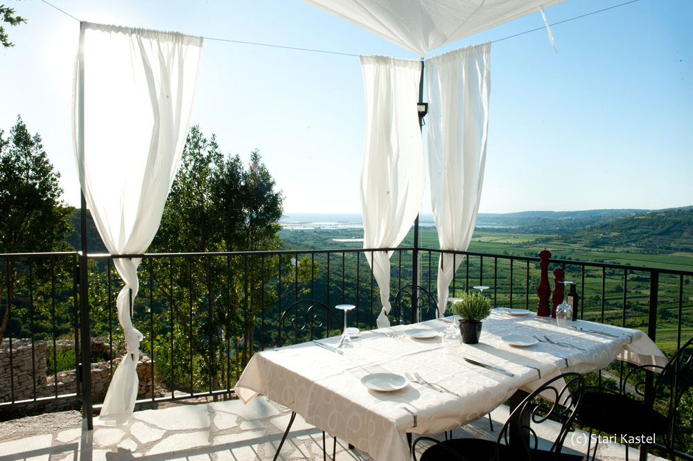 Stari Kastel – Genussvolles Liebesnest über der Adria - just luxe TRAVEL